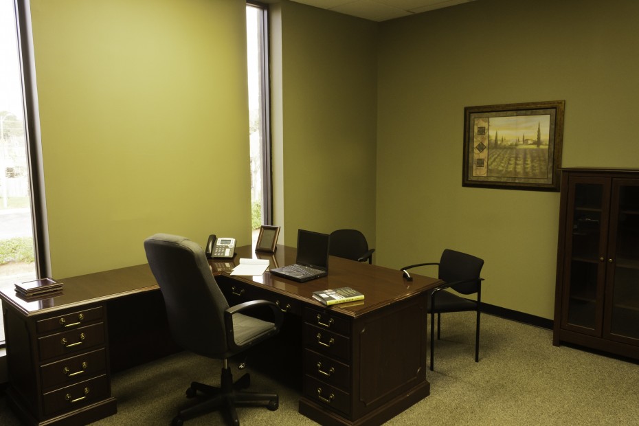 Large Office - College Park Executive Suites